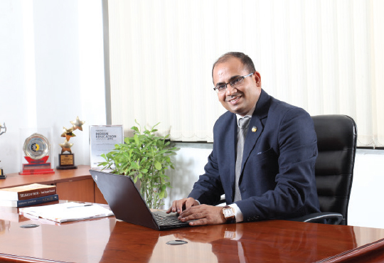 Growing In A Tech-Savvy World | TheHigherEducationReviews